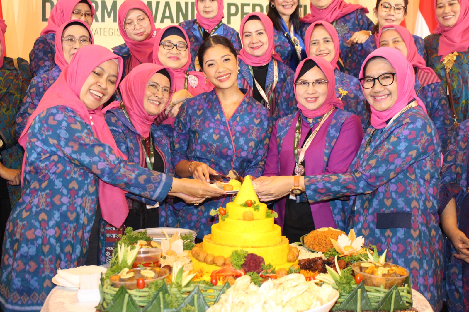 Peran Strategis Perempuan Dalam Pembangunan Berkelanjutan – Dharma Wanita Persatuan Indonesia